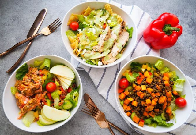 Bootstrap Business: The Best Corporate Lunches For Your Office