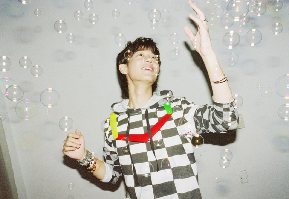 K_Popzine: Minho (SHINee) - Romeo (Photoshoot)