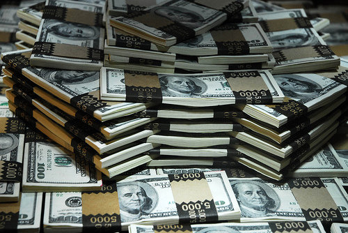 Gay GANA 15 MILLONES DE DÓLARES en Lotería y su Homofóbica Familia ...