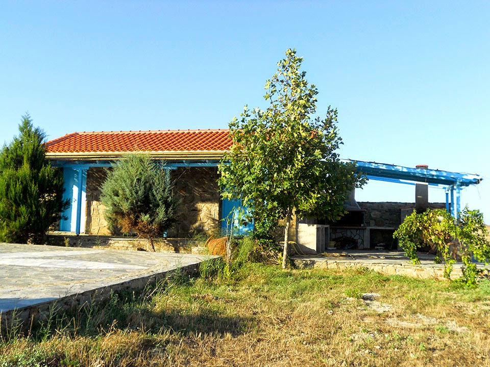 Πέτρινα Σπίτια - Λήμνος: Πέτρινα Σπίτια