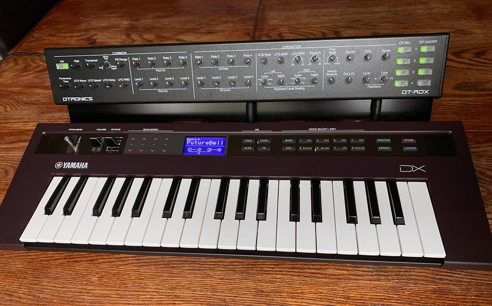 MATRIXSYNTH: Yamaha Reface DX w/ Dtronics DT-RDX Controller