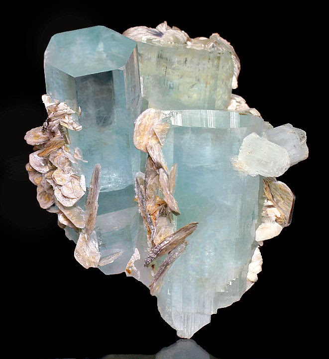 MINERALOGY: Amazing crystals from the Tucson Gem & Mineral Show 2013