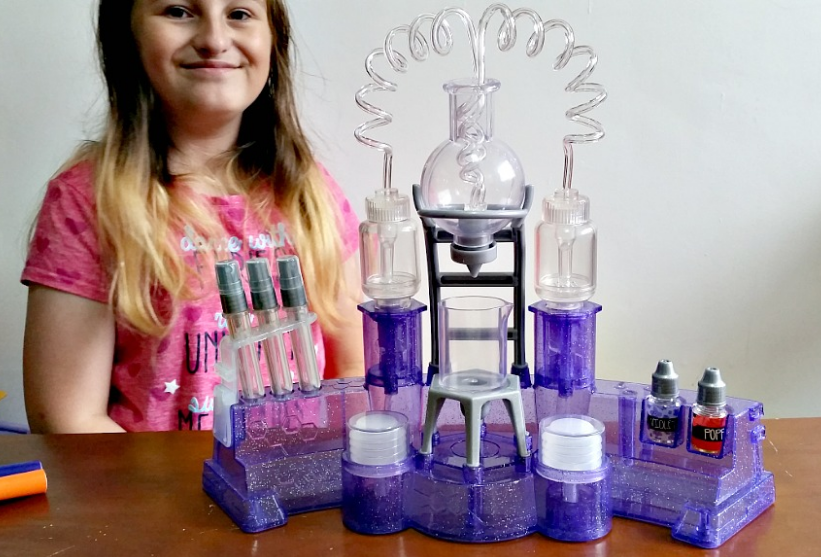 Life As Kim: The Project MC2 Perfume Science Kit - Review!