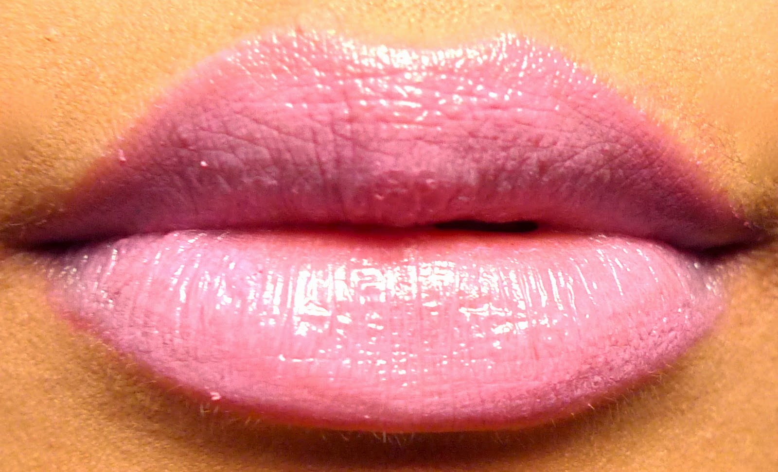 Avon Ultra Color Absolute Lipsticks Review + Complete Swatches