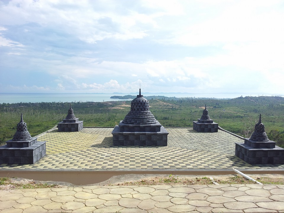 Beberapa Vihara yang bisa dijadikan tempat Wisata di Batam