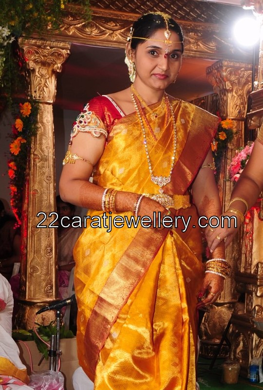 Subhashini in Traditional Jewelry - Jewellery Designs