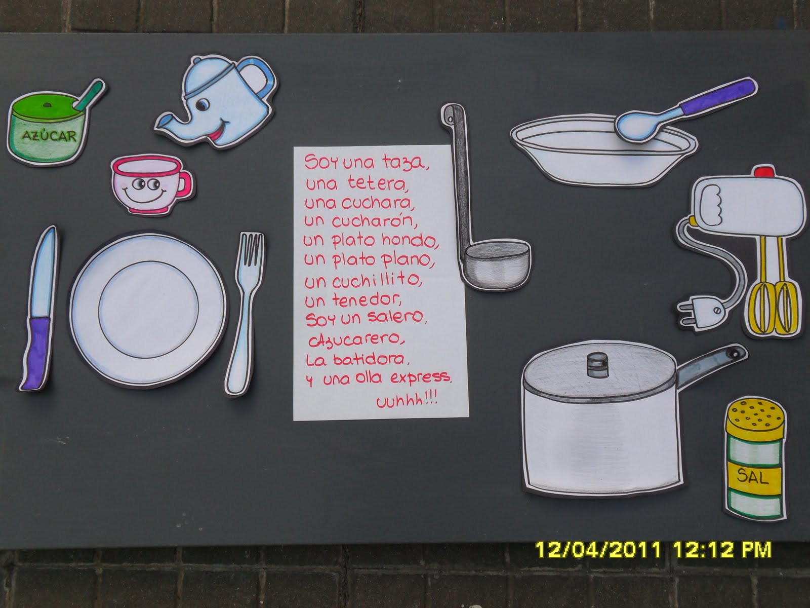 El Taller literario de Mariana: Soy una Taza. ( canción para bailar)