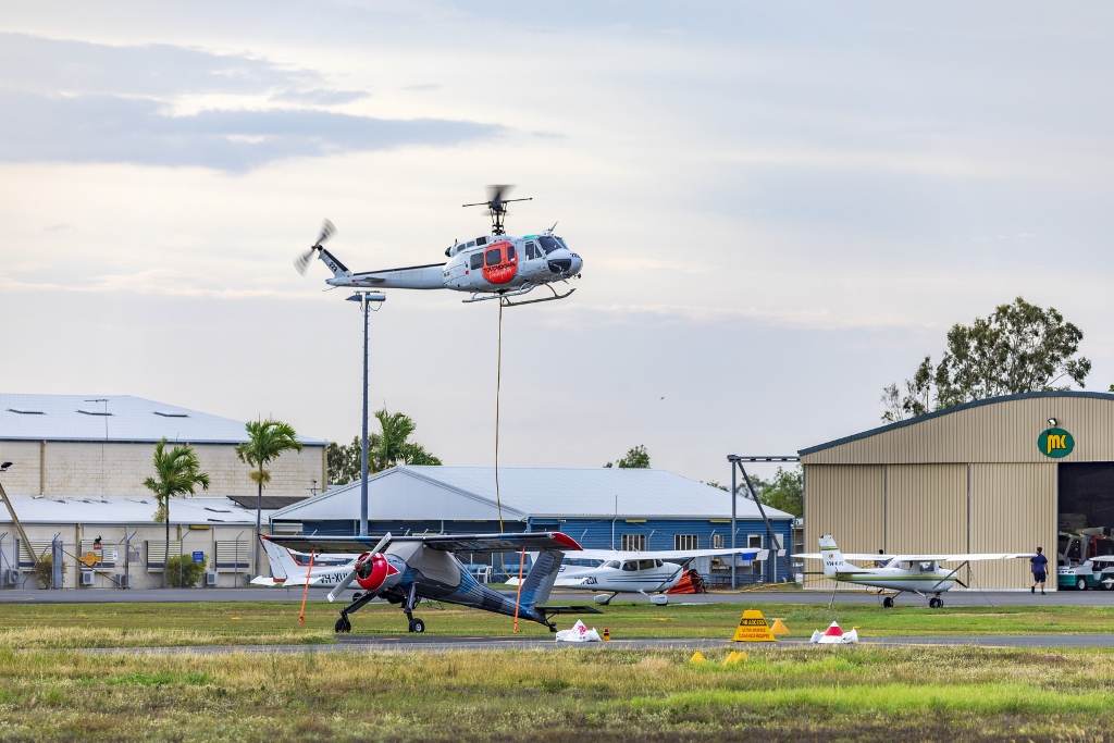 Central Queensland Plane Spotting: A Few Photos of Touchdown ...