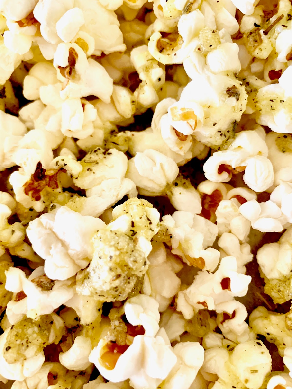 Savory Herbed Popcorn #pinterestchallenge | Our Good Life
