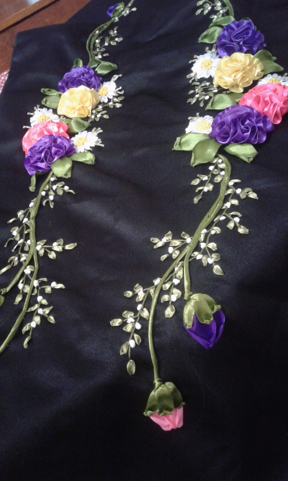 Aksesori Langsir Sulam Reben