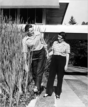 Moorfield Storey Blog: Book Review: 100 Voices—An Oral History of Ayn Rand