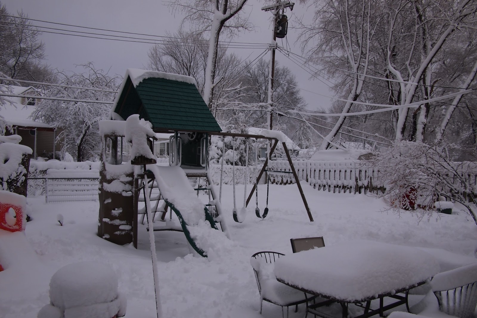 The Kiefer Cottage: Chocolate Peanut Butter Pie {Snow Day}