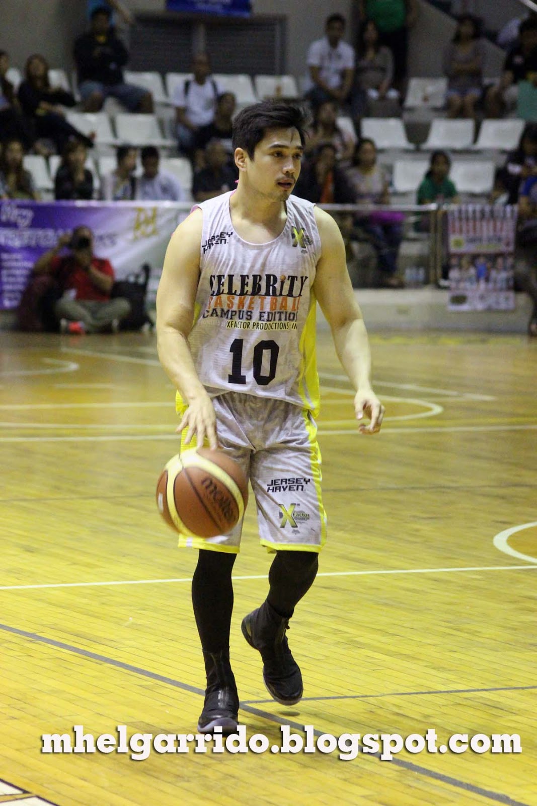 Blogging Rights: The Celebrity Basketball Team