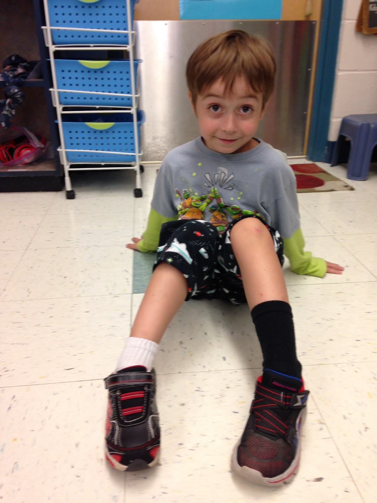 Mrs. Doiron's Kindergarten Class: Literacy Week: Mismatch Day
