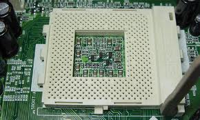 PIQUE: Contoh-contoh Gambar Motherboard,RAM,Chipset,CMOS dan Processor