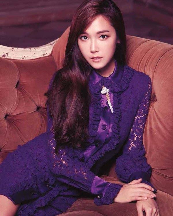 More of the gorgeous Jessica Jung for L'officiel's December issue ...