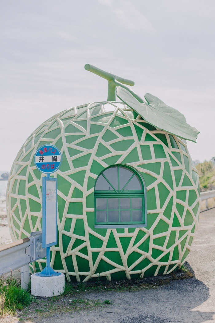 Burntfeather: Japan Road Trip - Fruit Bus Stops