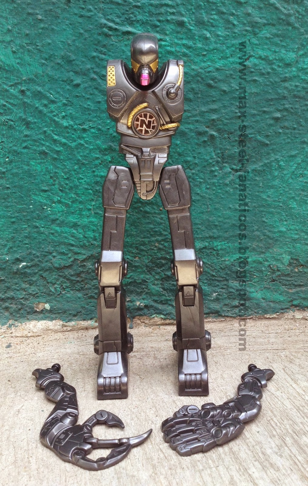 Max Steel Fanáticos: Max Steel Reviews: Robo-kick (Parte 6)