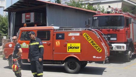 ΠΥΡΟΣΒΕΣΤΙΚΑ ΟΧΗΜΑΤΑ ΑΠΟ ΔΩΡΕΕΣ ΣΑΠΙΖΟΥΝ ΣΤΑ ΤΡΙΚΑΛΑ! - Εφημερίδα ...