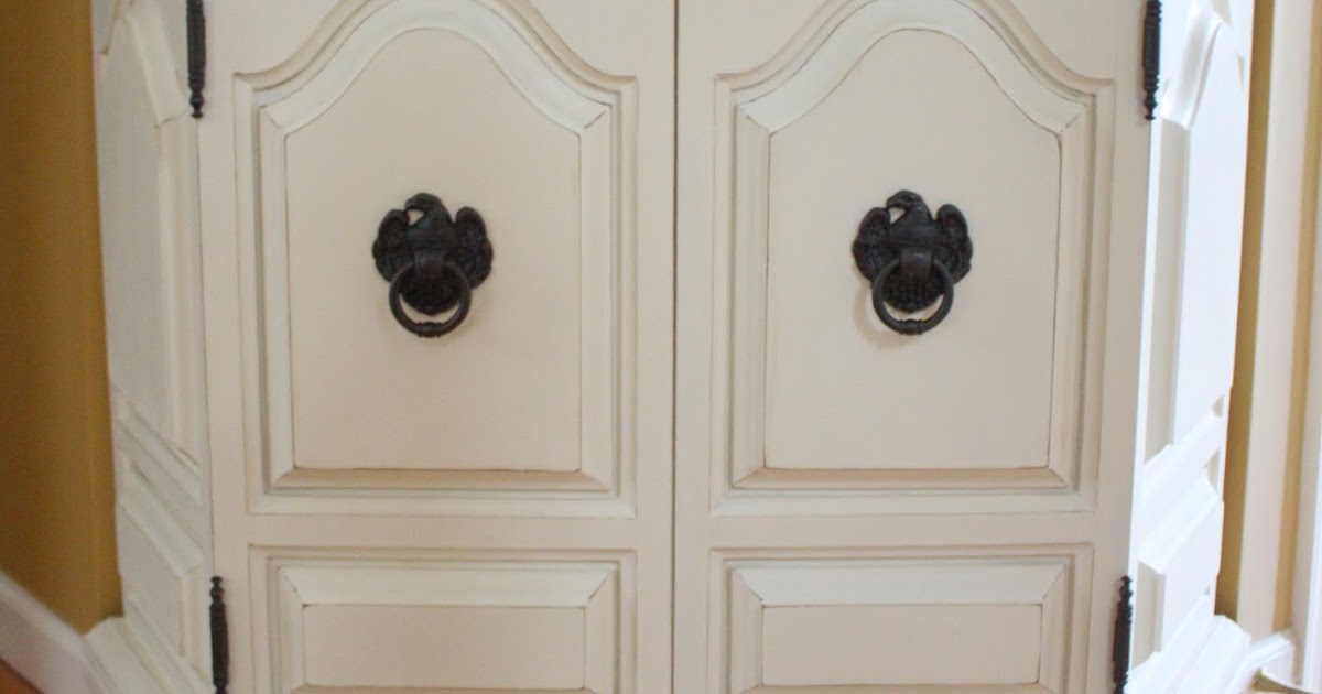 Eagle Cabinet