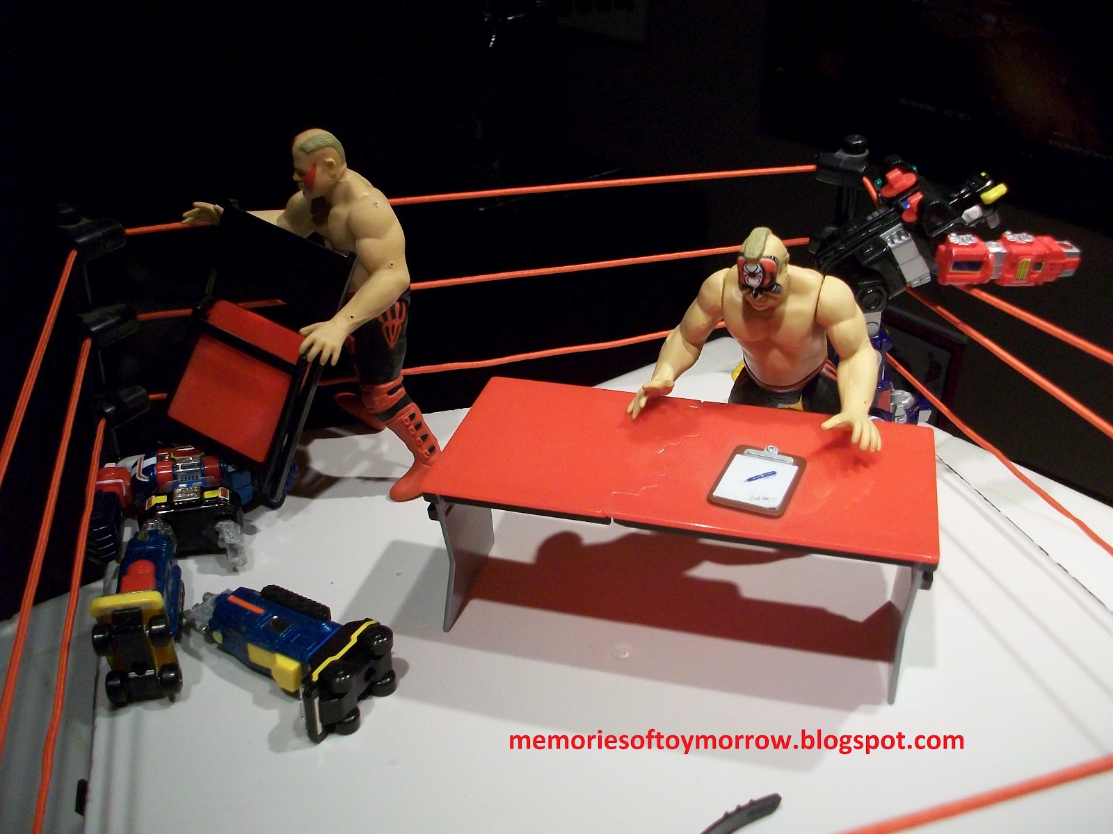 Memories of Toymorrow: The Voltron Robots win the WWF titles....and ...