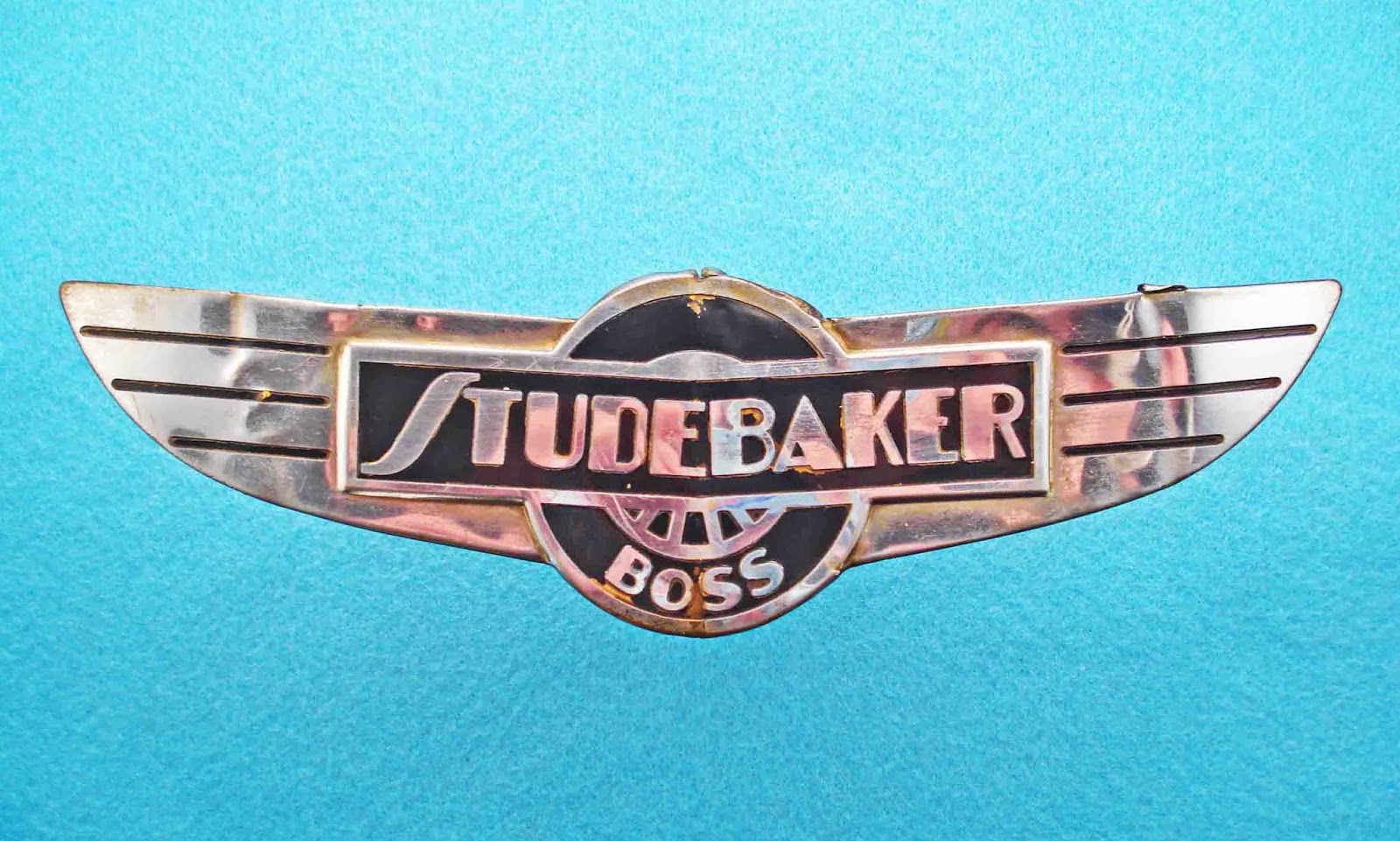 American Auto Emblems: STUDEBAKER