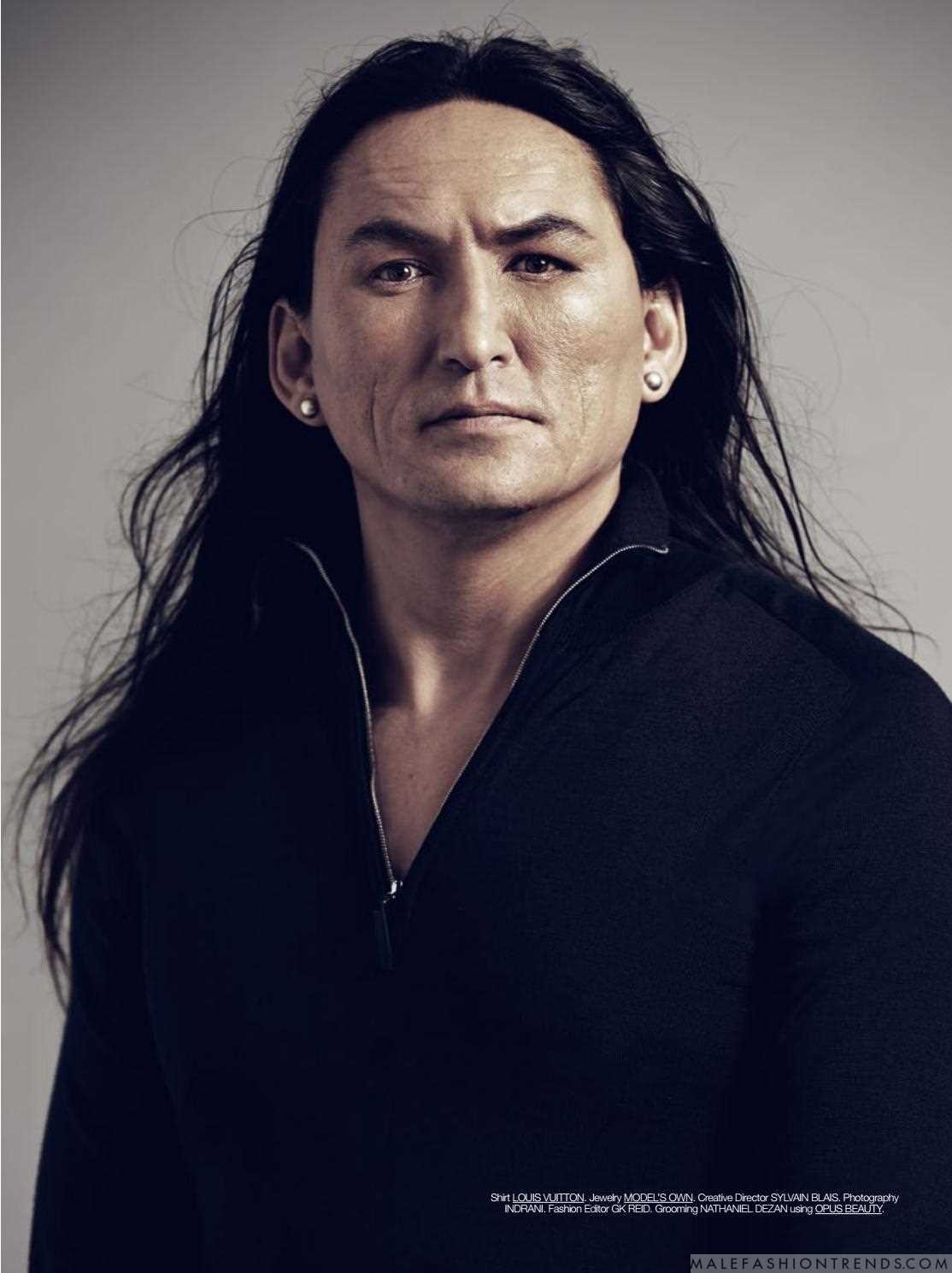 El actor nativo-canadiense Eugene Brave Rock para Dress To Kill Magazine