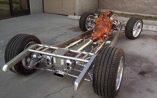 MUSCLE CAR COLLECTION : Build a Classic Car Project by Chip Foose