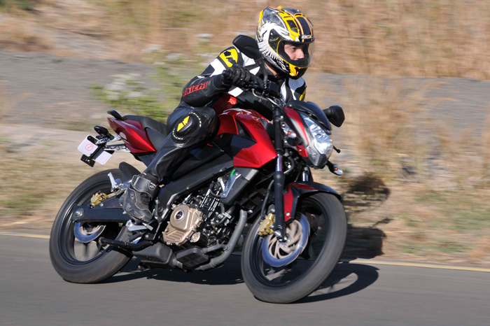bikes: Bajaj Pulsar 200NS