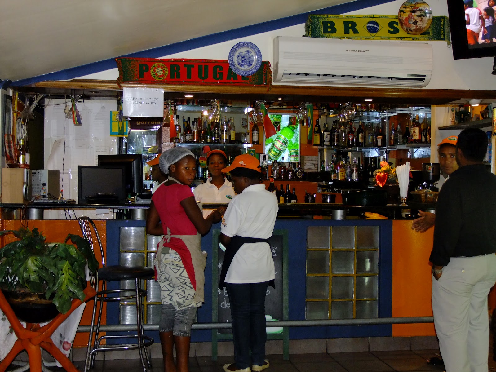 Viva Moçambique!: Restaurante Monte Alentejano é um dos mais agradáveis ...