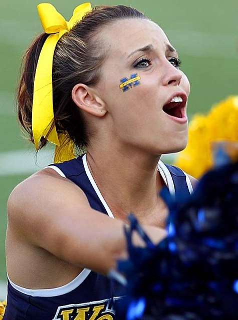 Touch the Banner: Attractive Michigan Girl of the Week: Tomi Tomson