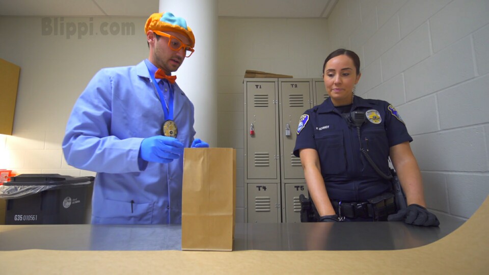 Film Fan: Video of the Day: Detective Blippi Video for Children