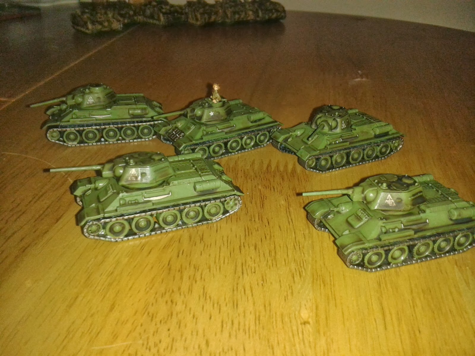 Battlefront Plastic T-34 T34-85 Flames of War Soviet SBX30