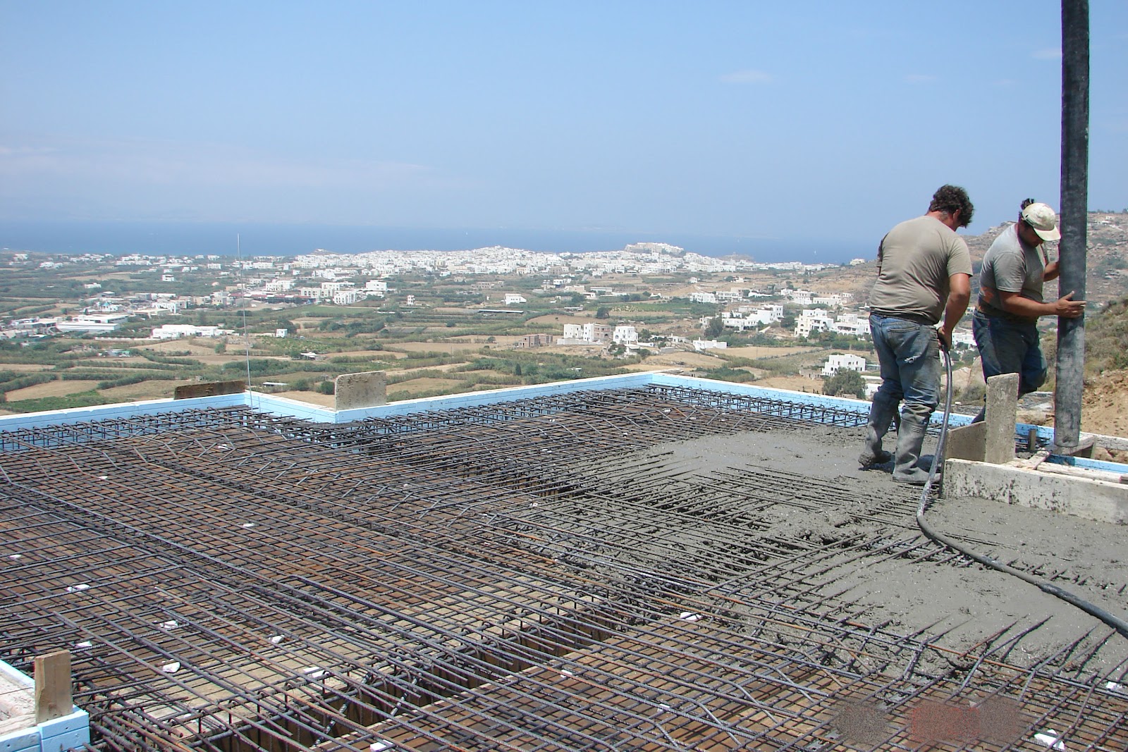 ΔΗΜΗΤΡΗΣ ΣΕΡΓΗΣ ΠΩΛΗΣΗ ΚΑΤΟΙΚΙΩΝ ΝΑΞΟΣ: ΑΓΓΙΔΙΑ