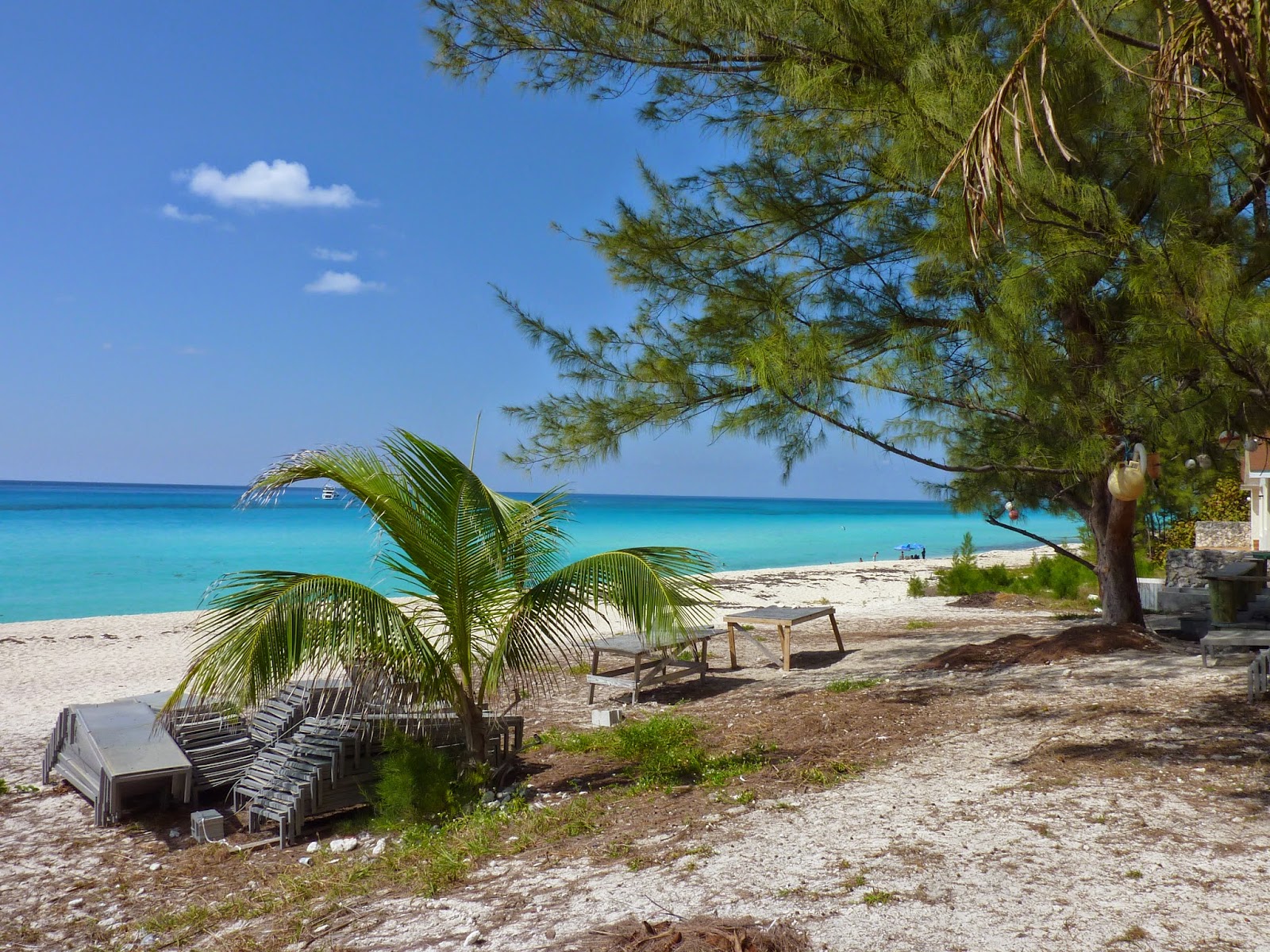 S/V Saltrun: Bimini Beach, Mackey Shoal Shalom, Bird Key, and Nassau
