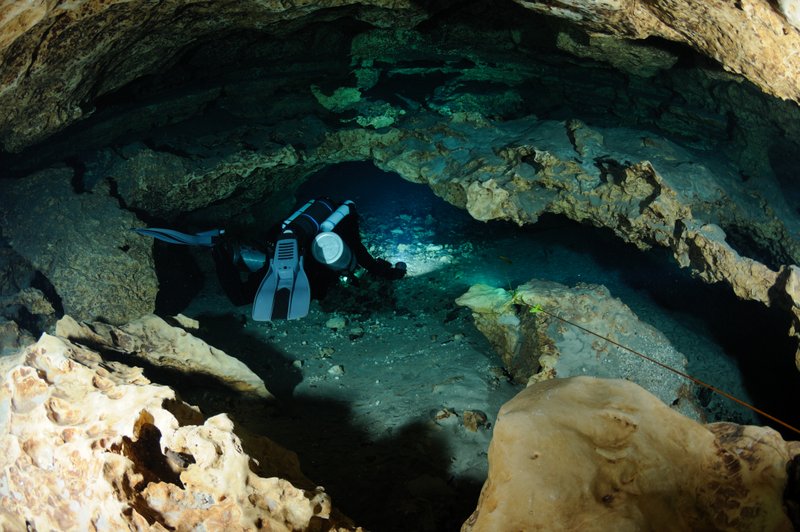 States of Immersion - A Florida Cave Diving Adventure: Madison Blue