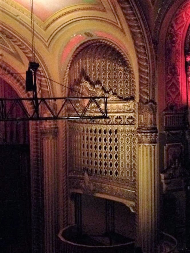 San Francisco Theatres: The Warfield Theatre: interior