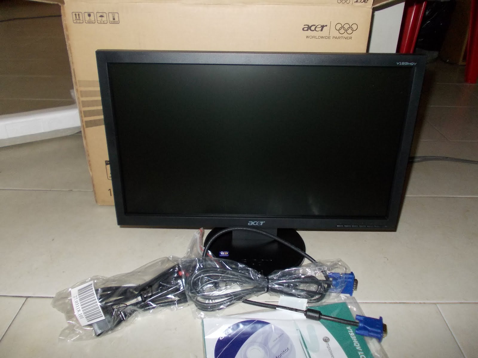 DT COMPUTER: LCD ACER 18.5inci V193HQV BARU