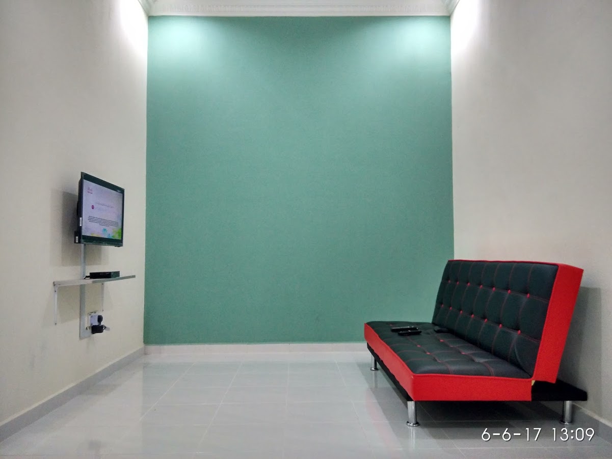 PCB Homestay di Pantai Cahaya Bulan