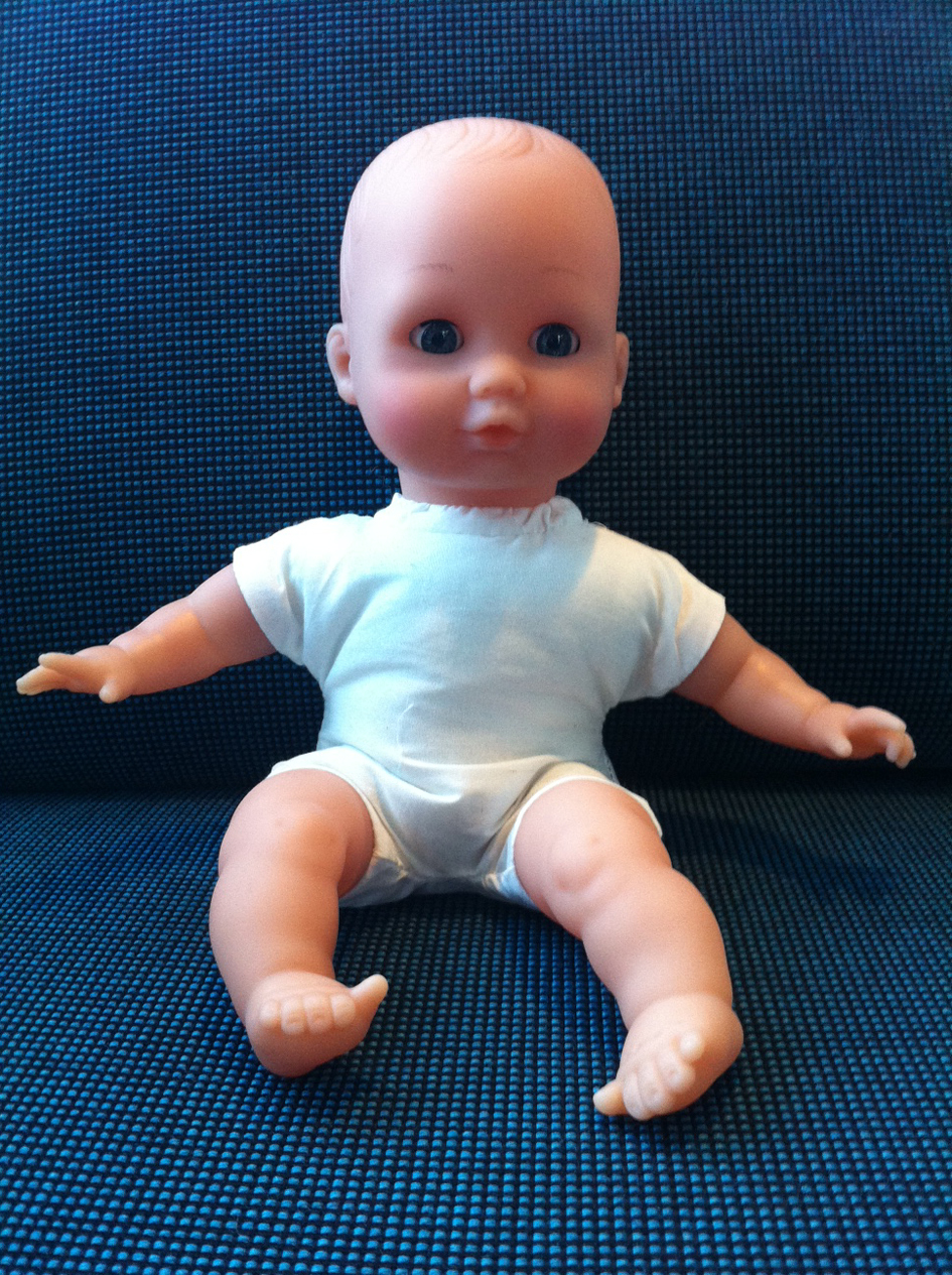 Wat maakt ze nu weer?: En een popje voor een babymeisje