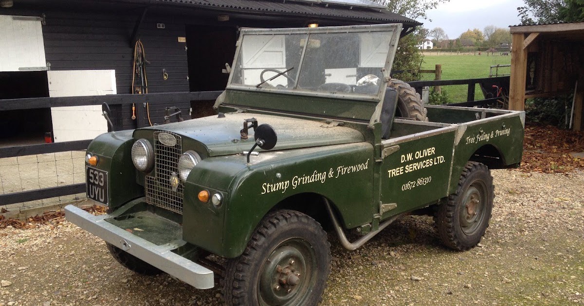 Landrover Defender: Series 1 Land Rover - 1952