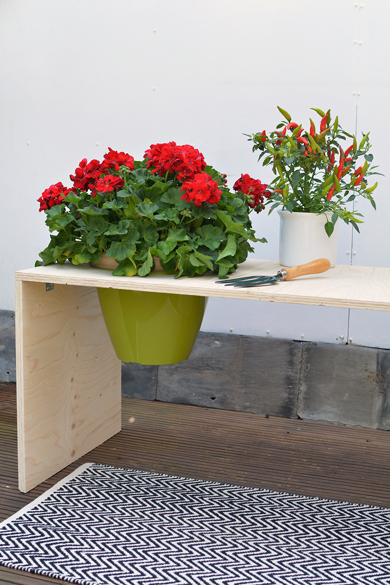 DIY flower bench — Caroline Burke | Burkatron