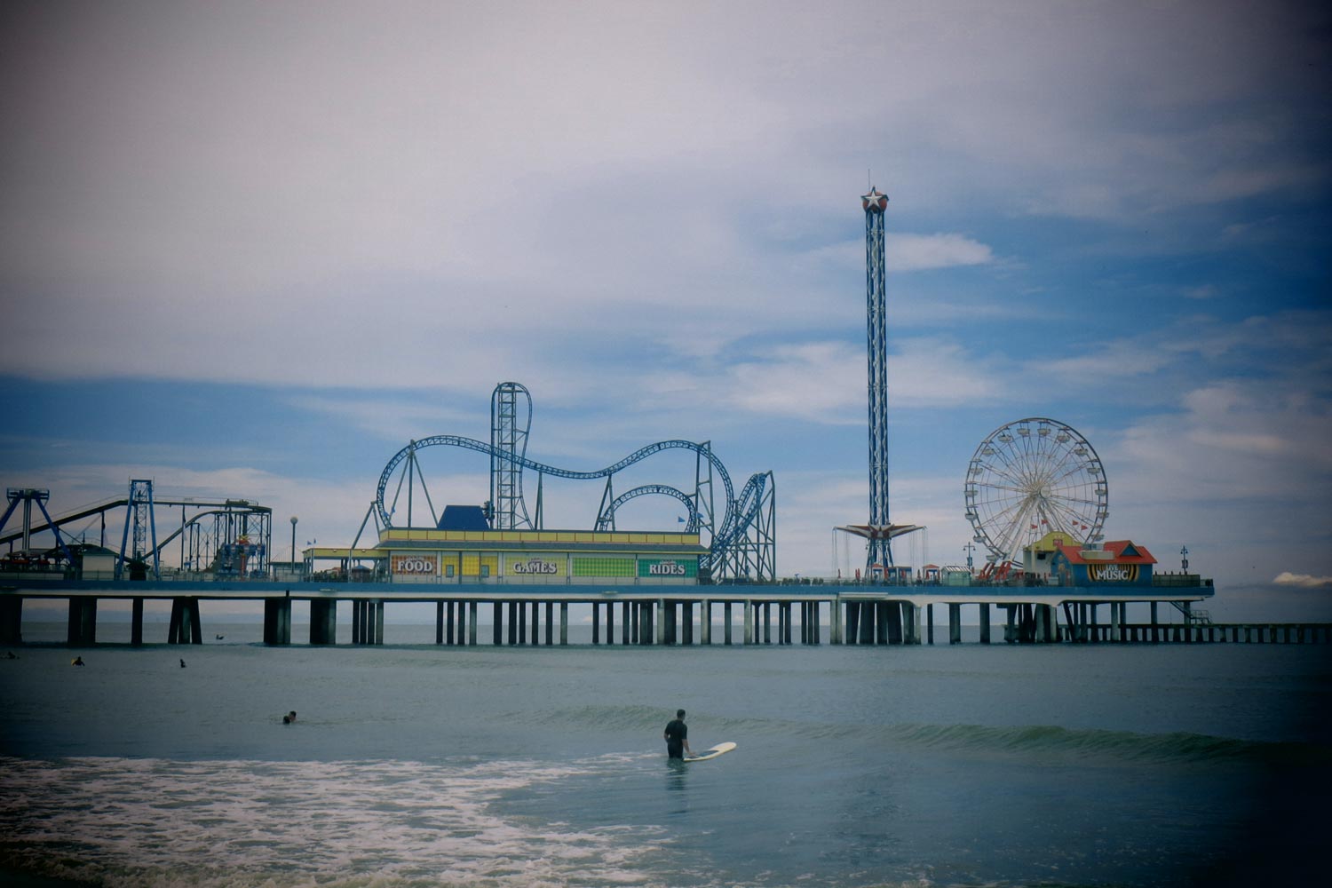 An Arkies Musings: Pleasure Pier in Galveston, Texas