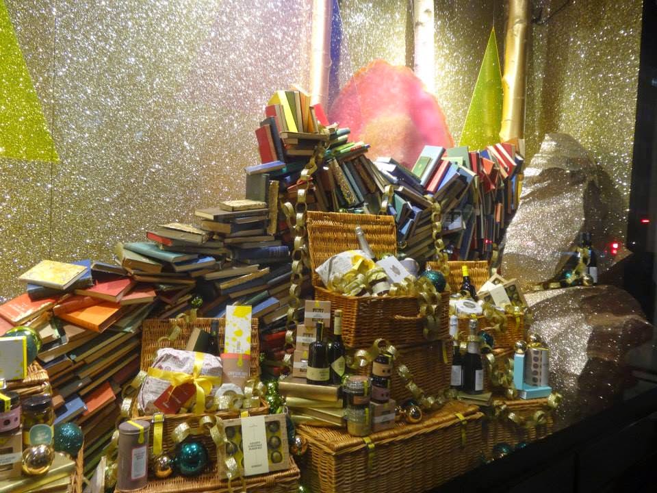 Sentimental in Berlin Blog: The new Selfridges' Christmas Shopwindows ...