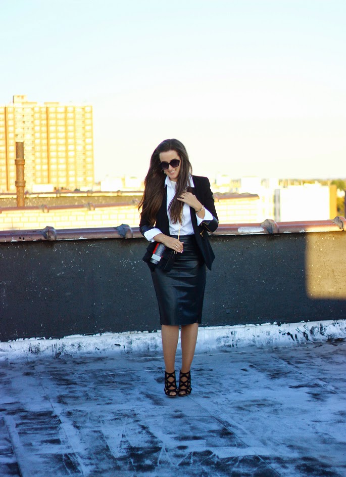BUSINESS CHIC ATTIRE | Styled by FREIDY