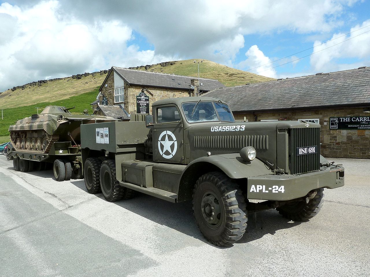 Panzerserra Bunker- Military Scale Models in 1/35 scale: Diamond T980 ...