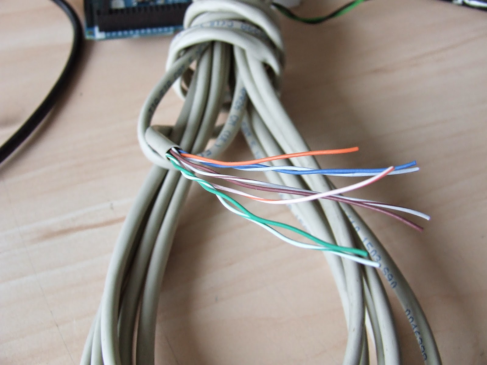 Zyp25: De bekabeling van de traphekken