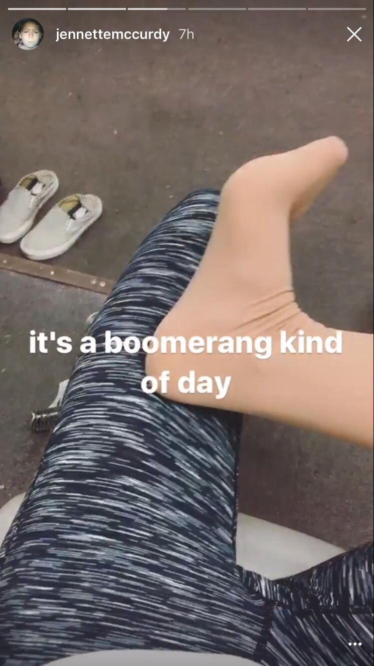 Celebrity Legs And Feet In Tights Jennette Mccurdy`s Legs And Feet In Tights 6 No Shoes