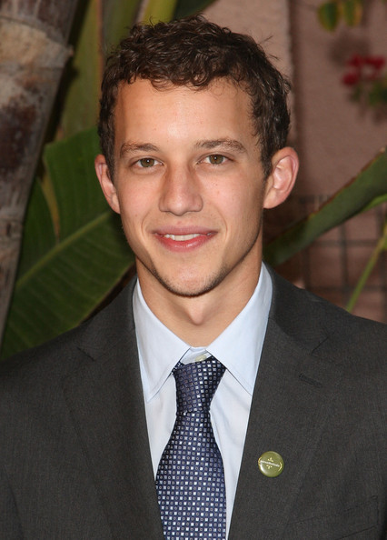 Remembering Sunday.: GRΣΣK.