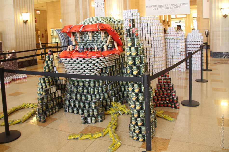 Public Art in Chicago: CANstruction 2012 [at Merchandise Mart]